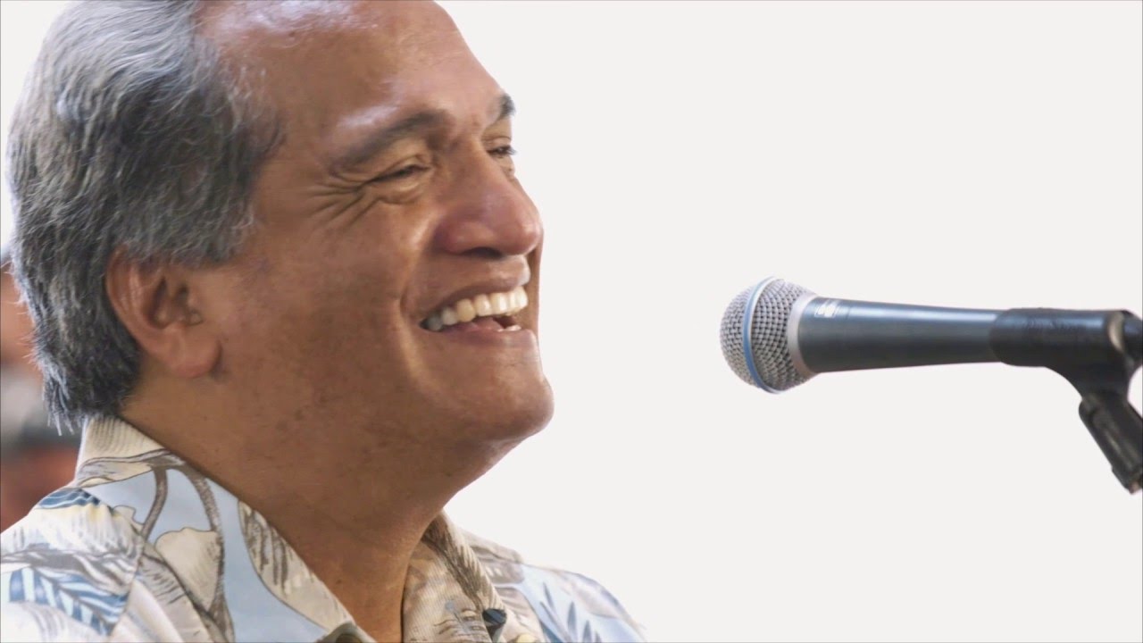 Michael Keale - Ka Ua Loku (HiSessions.com Acoustic Live!) - YouTube