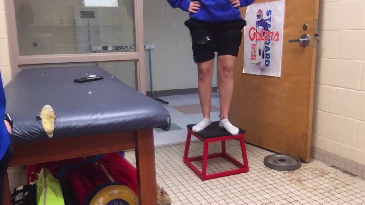 Eccentric Step Down Test - YouTube