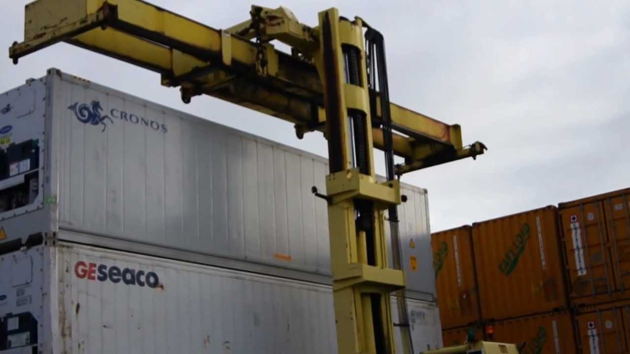 BOSS CONTAINER HANDLER - YouTube