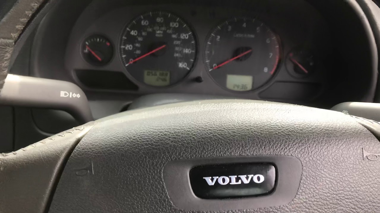 Reset volvo s40 v70 service light manually - YouTube