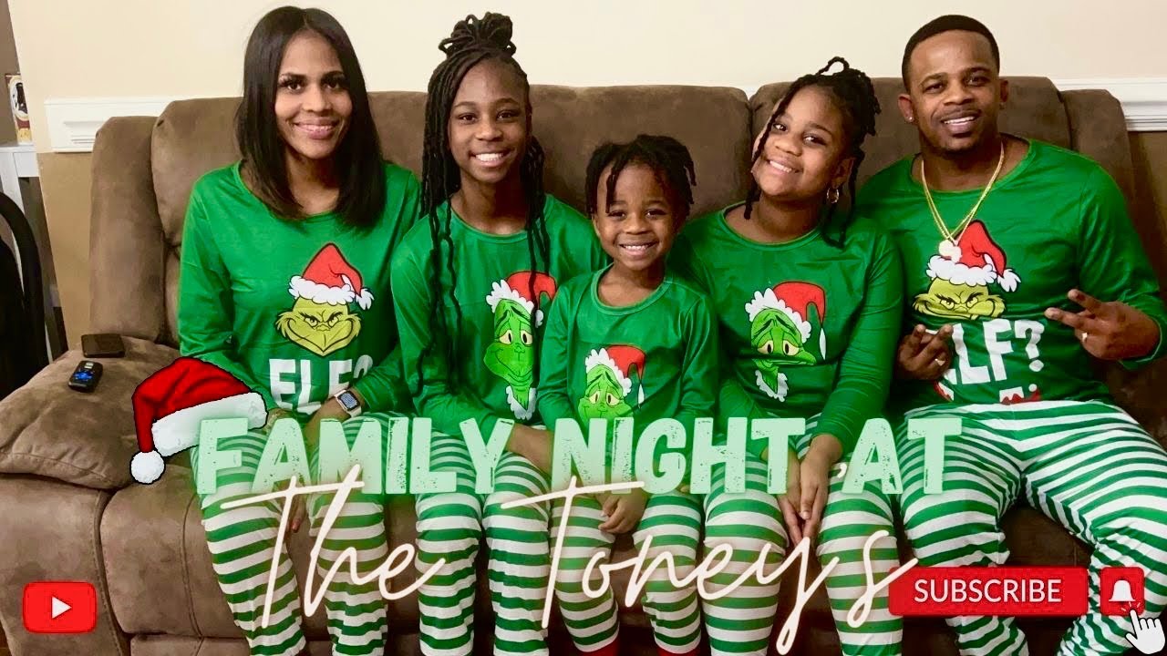 The Toney's Day before xmas Vlog ! - YouTube