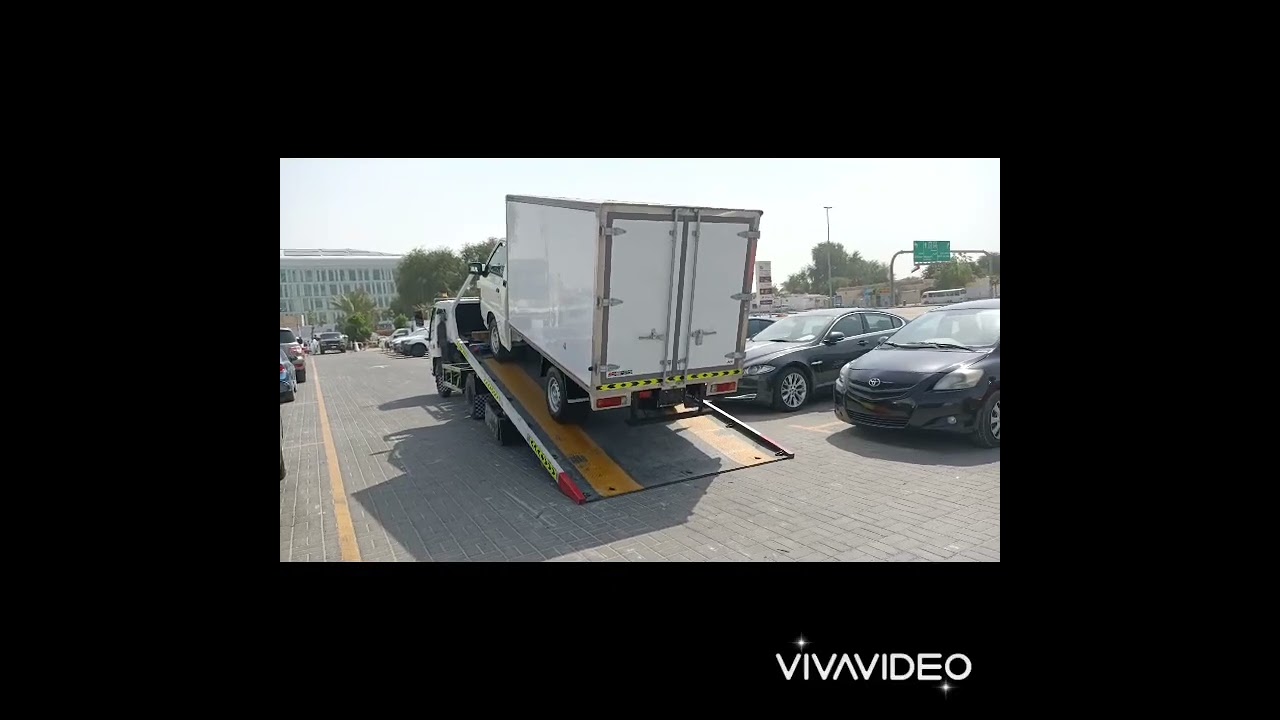 CMC D270 Freezer VAN 2.4L Mitsubishi Engine - YouTube