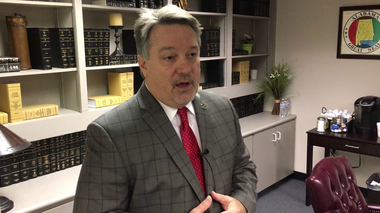 Rep. Nathaniel Ledbetter explains his bill on dangerous dogs - YouTube