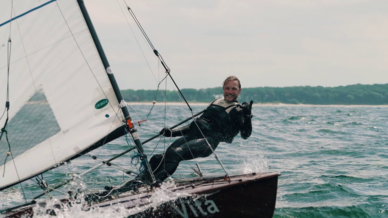 Contender Class - Sailing - YouTube