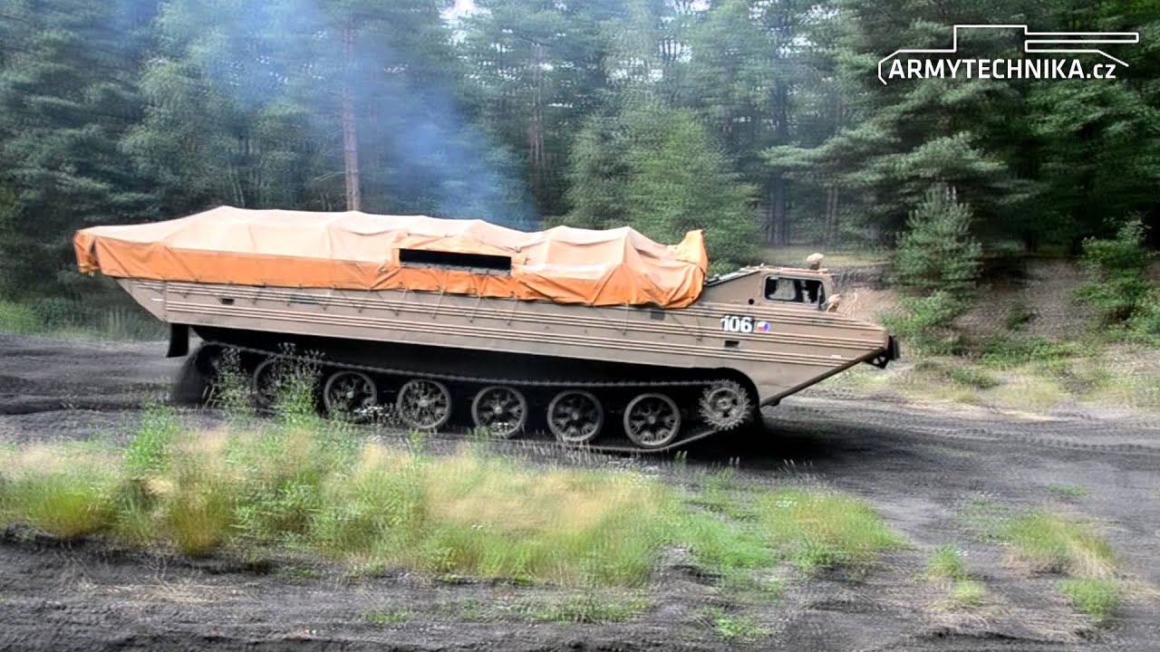 Obojživelný transportér PTS-10 - YouTube