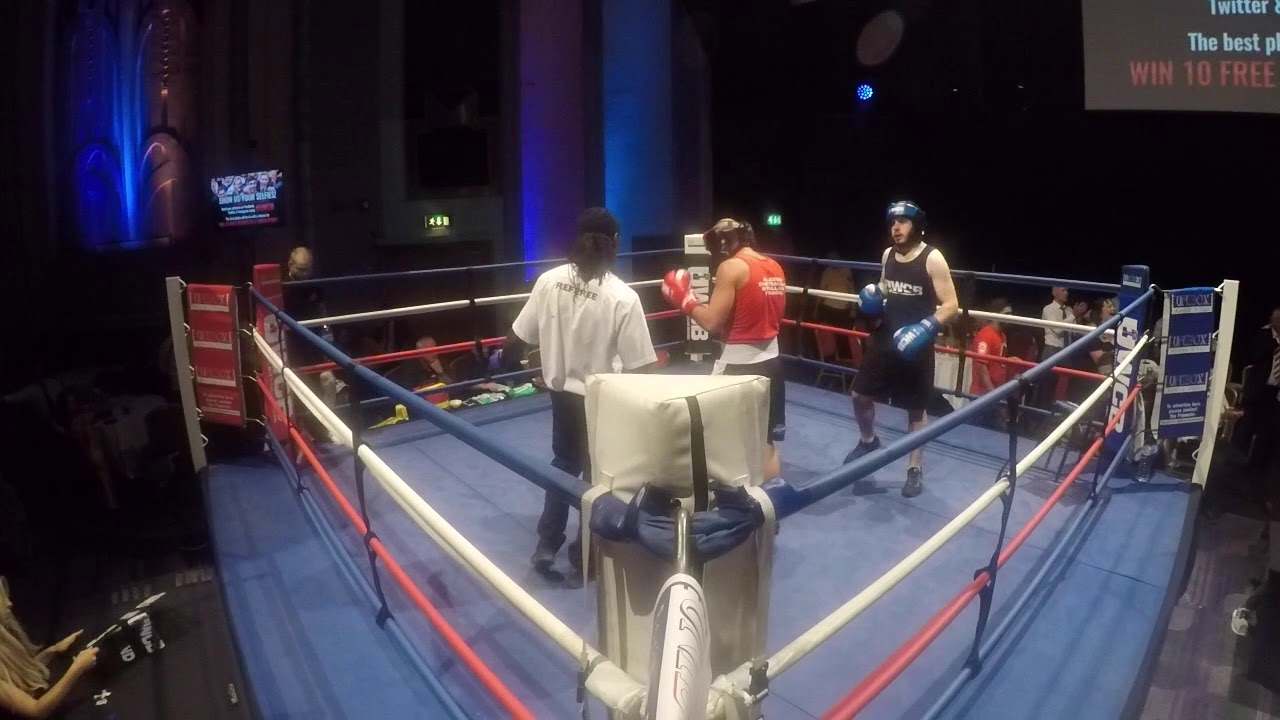 Ultra White Collar Boxing | London Ring 1 | Alessio Tosone VS Joe ...