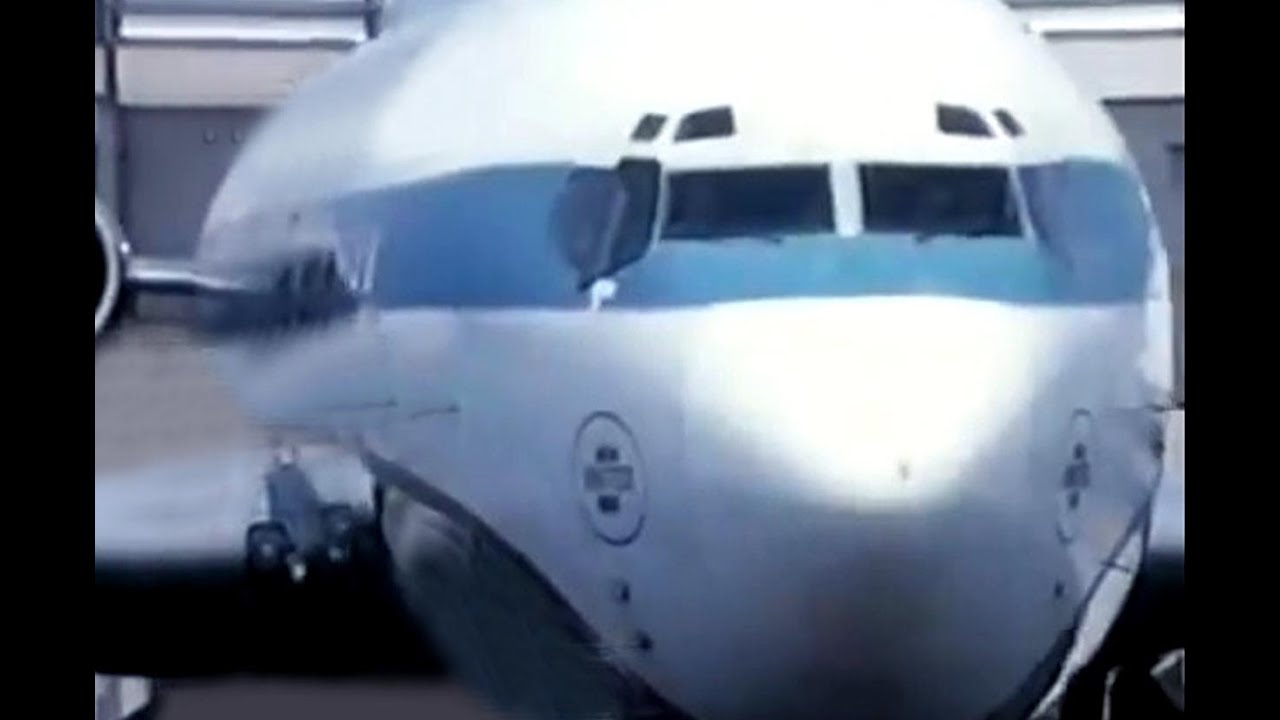 Bonanza Douglas DC-9 & Pan Am Boeing 707 - 1967 - YouTube