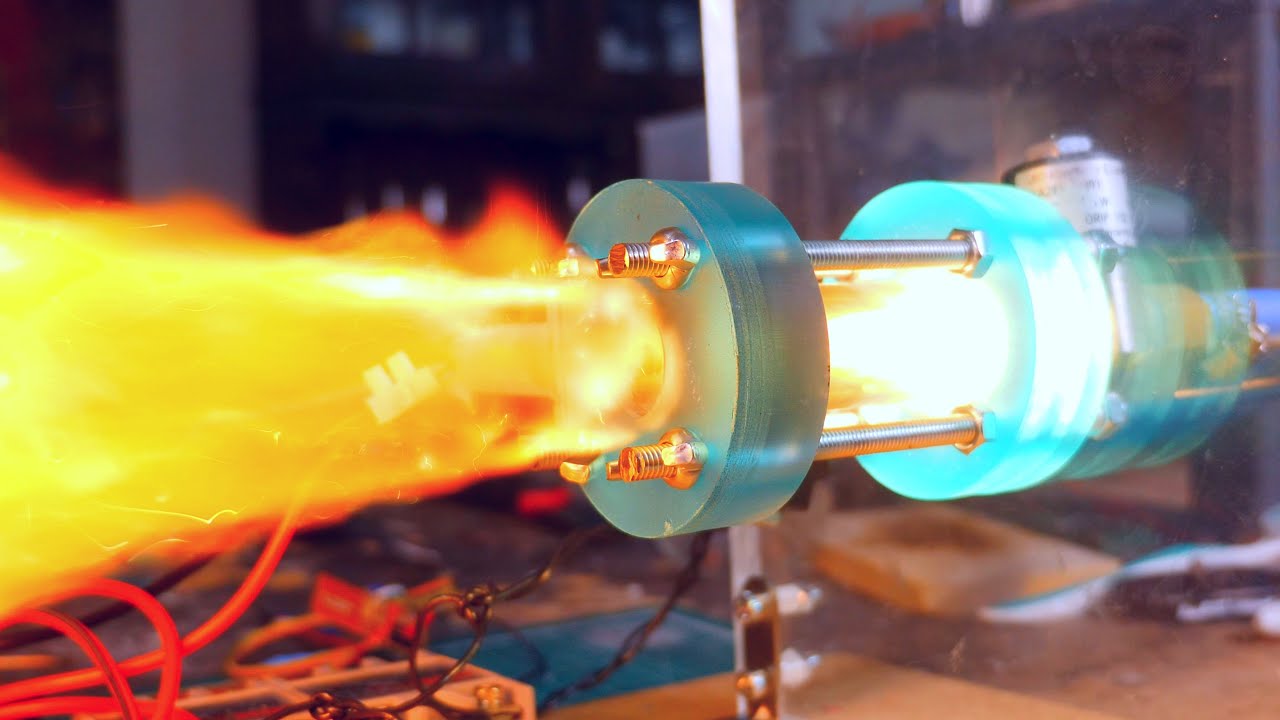 ROTATING DETONATION ENGINE - YouTube