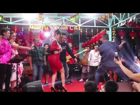 Zaskia Gotik - Juragan Empang ( Imlek 2018 )