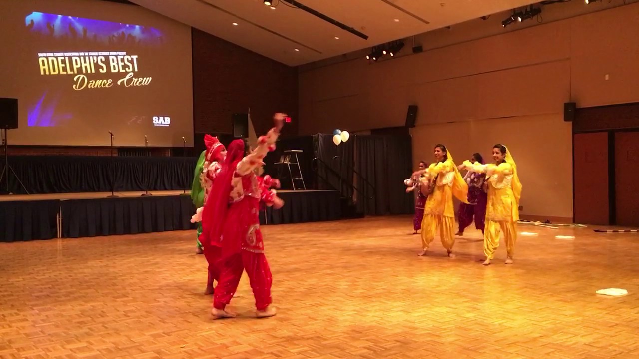 Stony Brook Bhangra: Adelphi's Best Dance Crew 2016 - YouTube