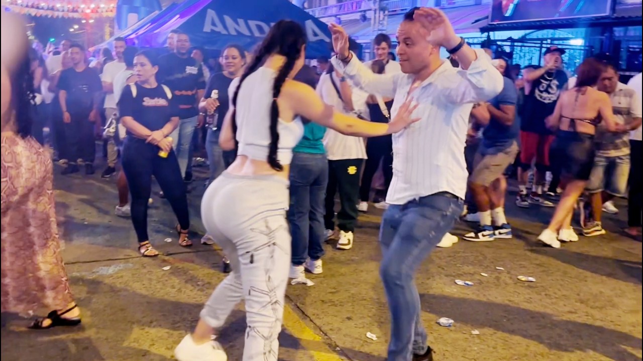 Mexicano Sorprende a Colombiana Bailando Salsa I Feria de Cali 2023 ...