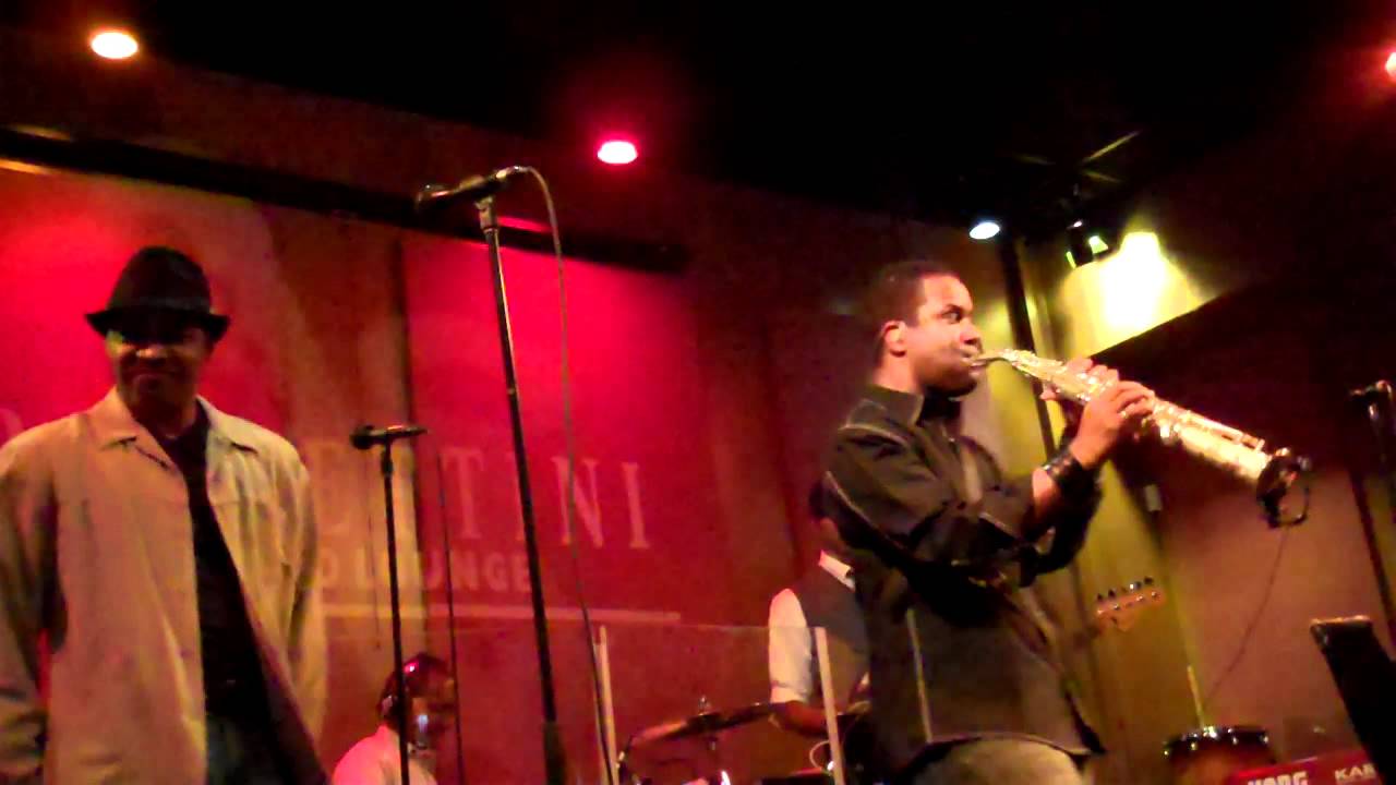 Andre Delano Performs "Mystic Journey" Live at Spaghettini's feat Moses ...