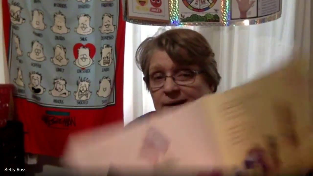 Mindful Moments with Mrs. Ross - YouTube