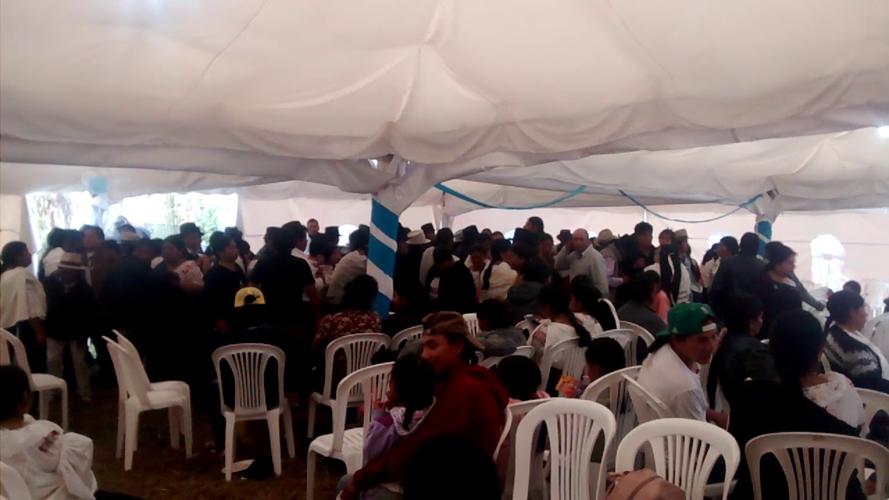 Un abrazo inmenso ala gente de carabuela q dios le page - YouTube