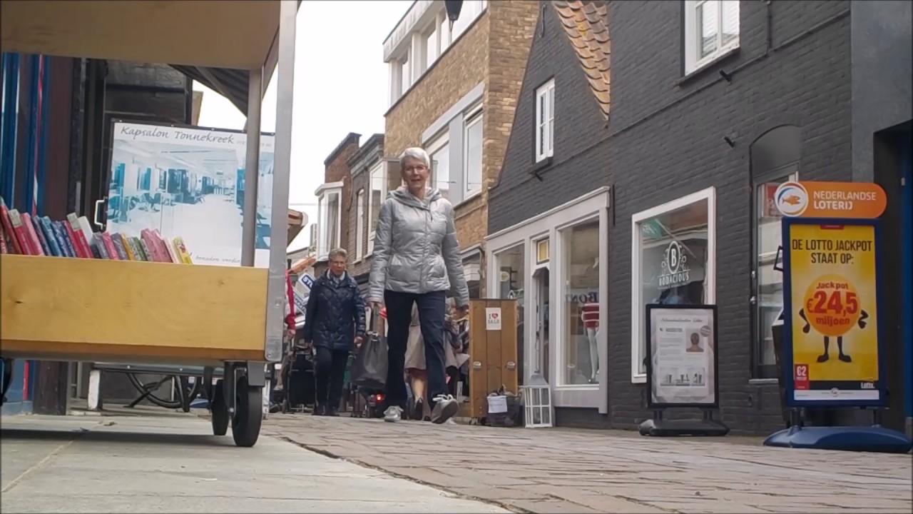 COIN GLUED TO THE GROUND PRANK PART 2 - YouTube