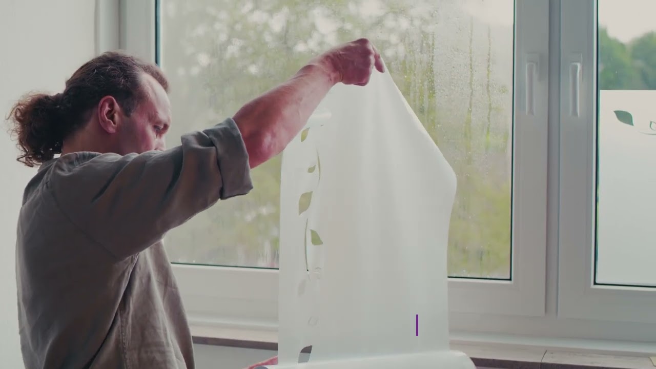 How to put on static window film? - YouTube