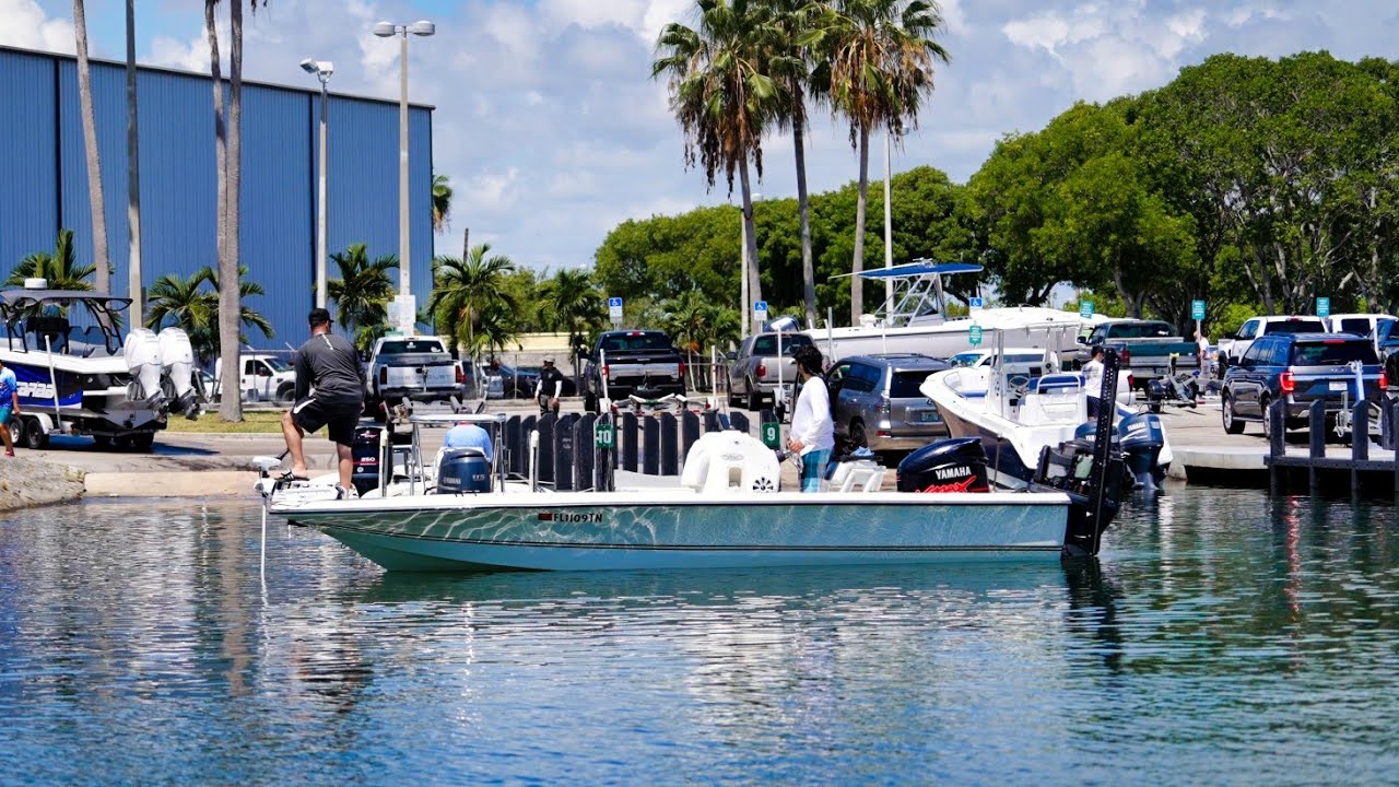Dude Fought the Day ! The Boat Ramp is a Soap Opera ! (Chit Show) - YouTube