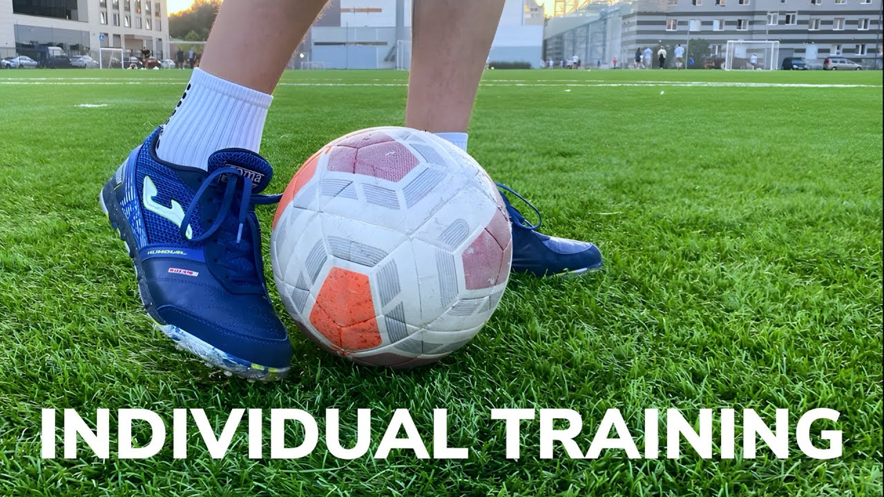 INDIVIDUAL TRAINING SESSION FOR FOOTBALLERS | DRIBBLING AND FINISHING ...