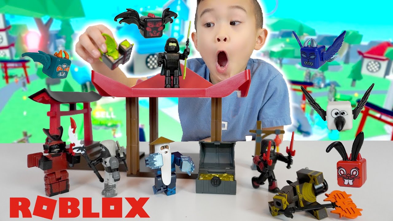 Roblox Ninja Legends Playset Toys for Kids with Kaven - YouTube