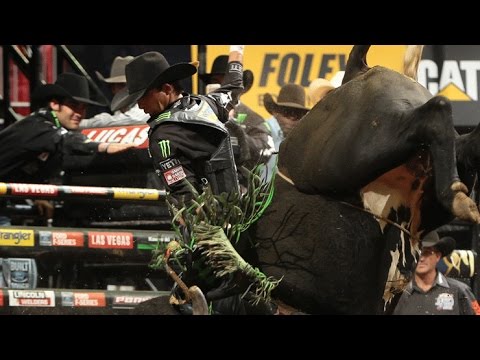TOP RIDE: J.B. Mauney rides Wicked for 89 points - YouTube