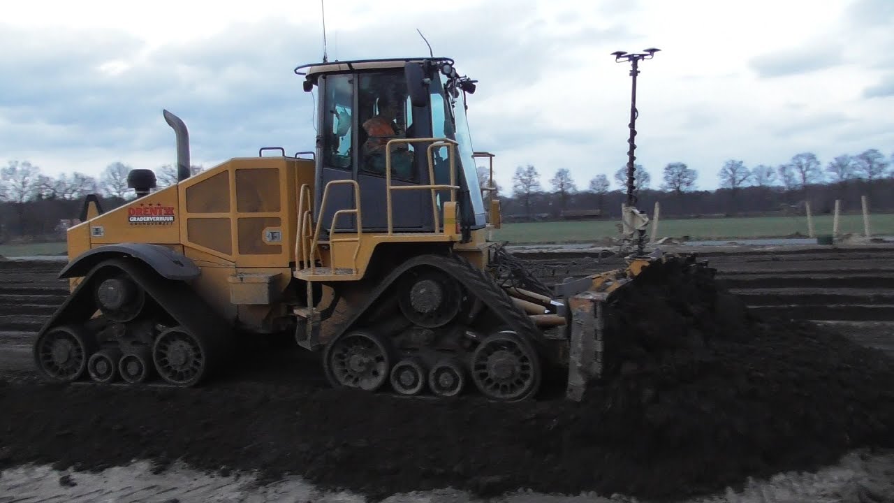 John Deere 764 High Speed Dozer - YouTube