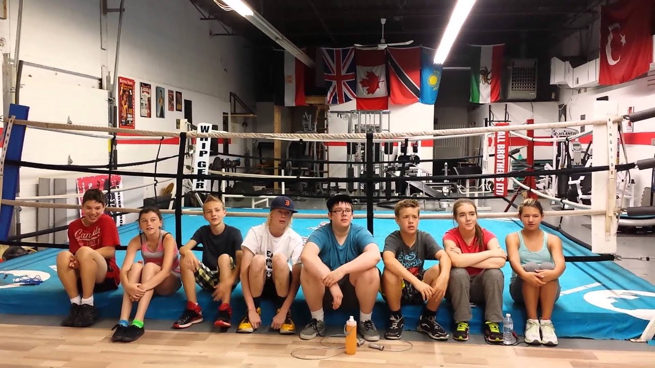 The Whip Boxing - YouTube
