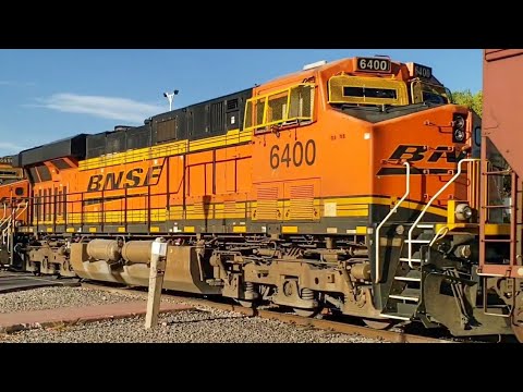 ¡BNSF 6400 & BNSF ET44C4 en Carrusel BNSF al norte! | Turno Romo-San Juan - YouTube