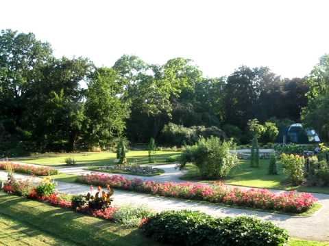 Botanički Vrt Zagreb - YouTube