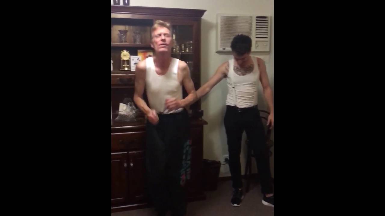 Jean Claude van damme kickboxer dance scene - YouTube