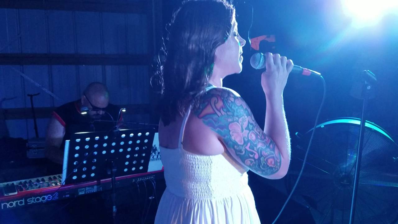 Usual Suspects Band debut of Amber Reese - YouTube