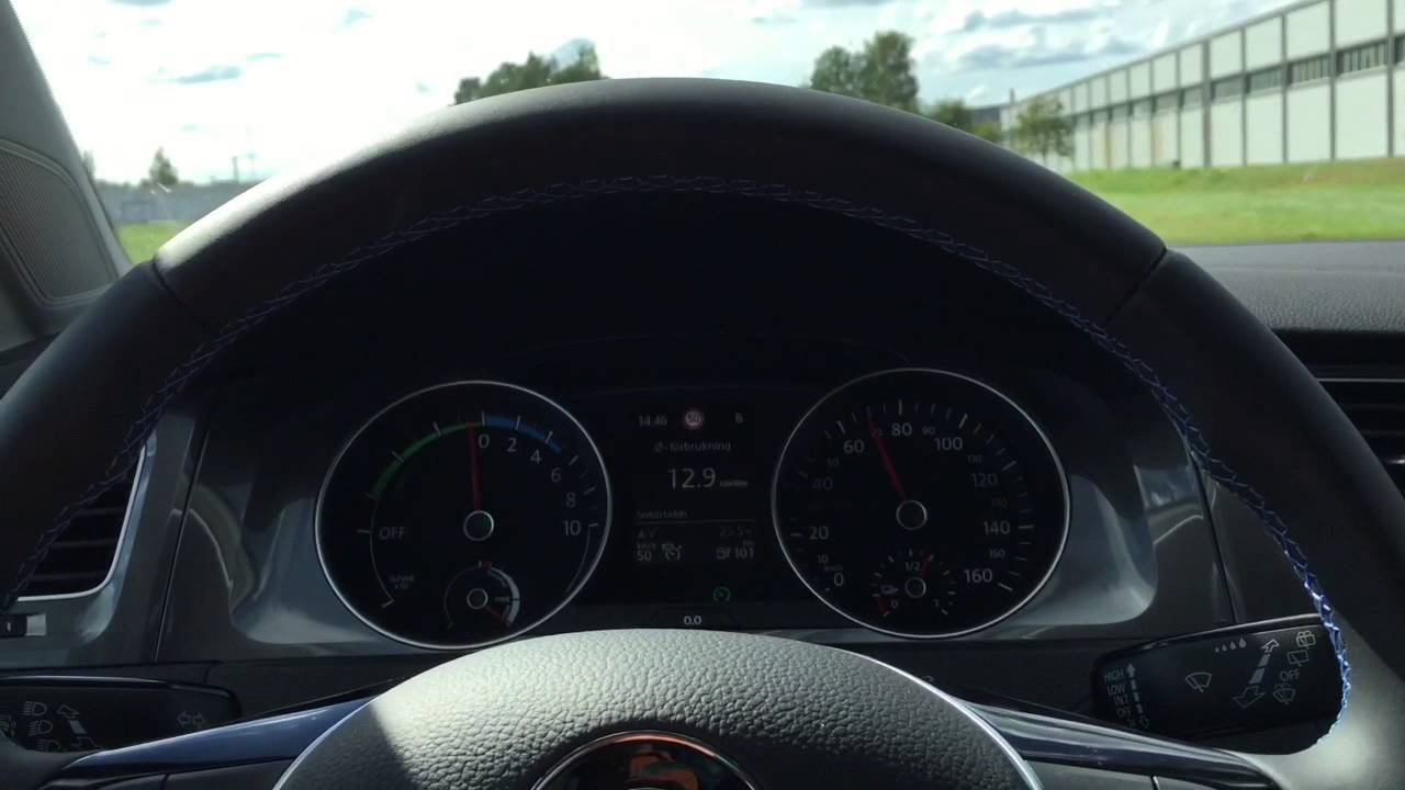 Vw eGolf review update 17" - YouTube