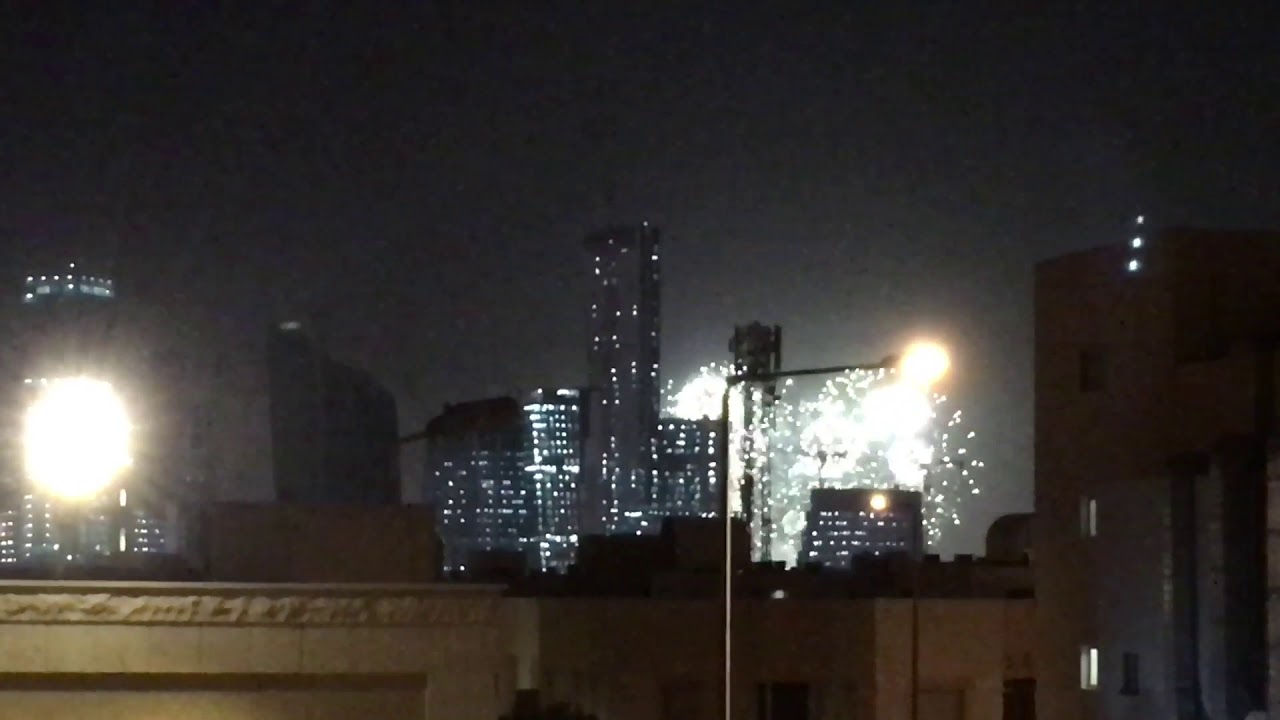 SAUDI ARABIA :new year fireworks display.happy new year - YouTube