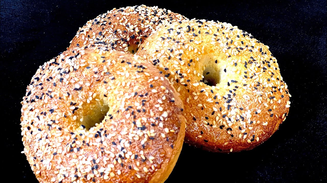"Mastering Bagel Bread: A Step-by-Step Guide to Perfect Homemade Bagels ...