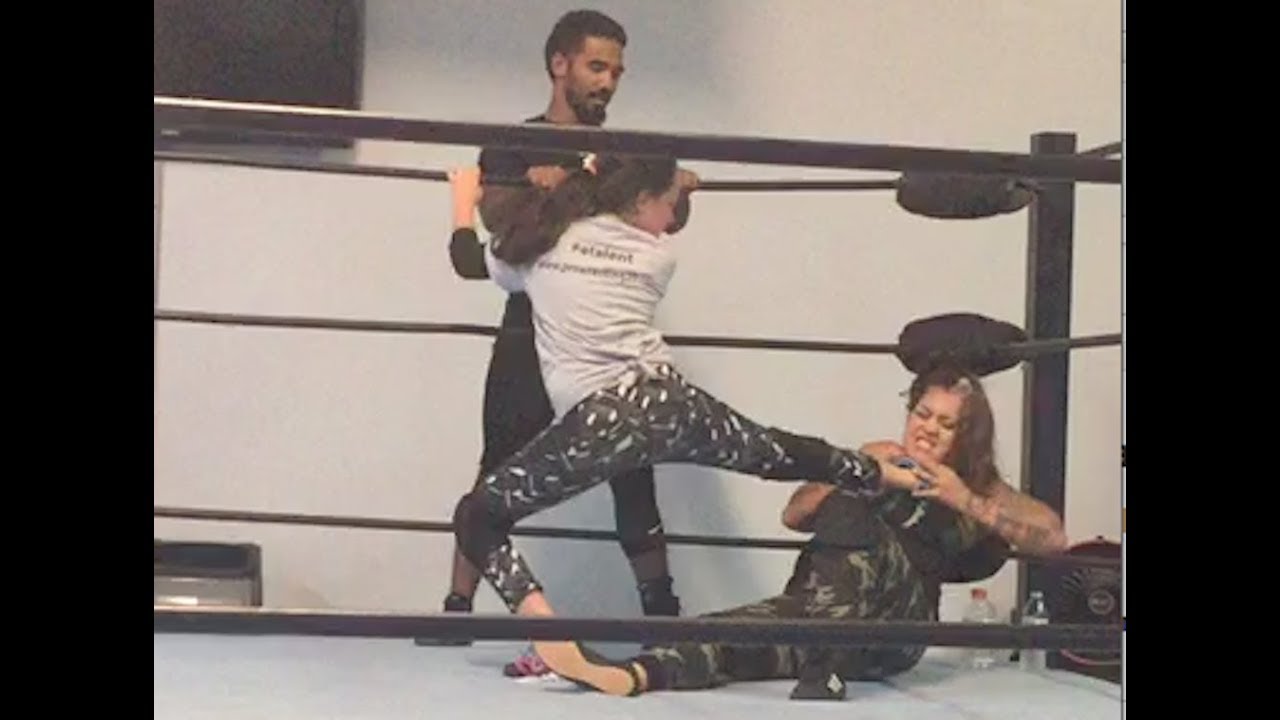 Wrestling training With IzzyMania at Pro Wrestling 2.0 - YouTube