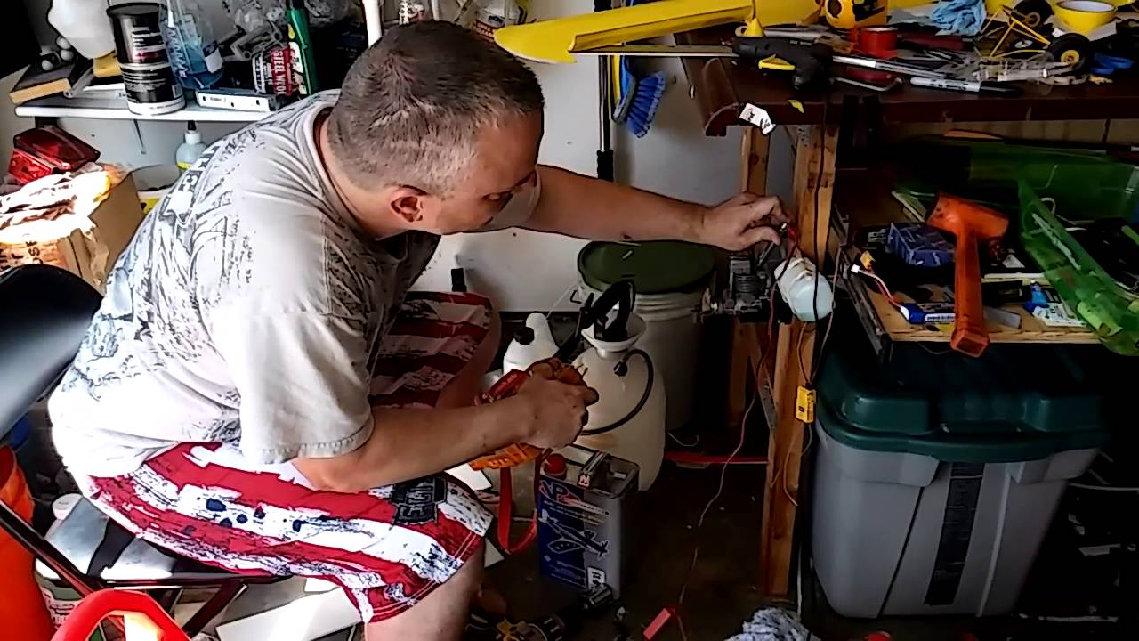 The old ASP .61 four stroke - YouTube