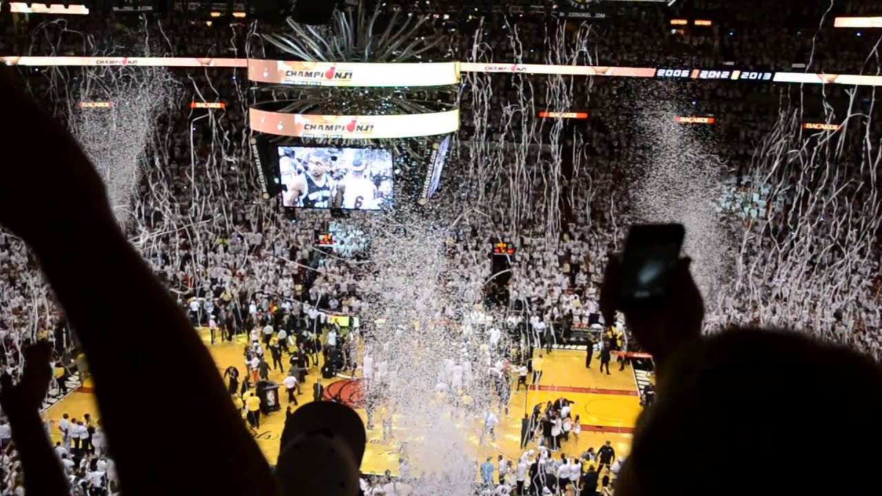 Crowd Celebrates Miami Heat's Back-to-back Championships - YouTube