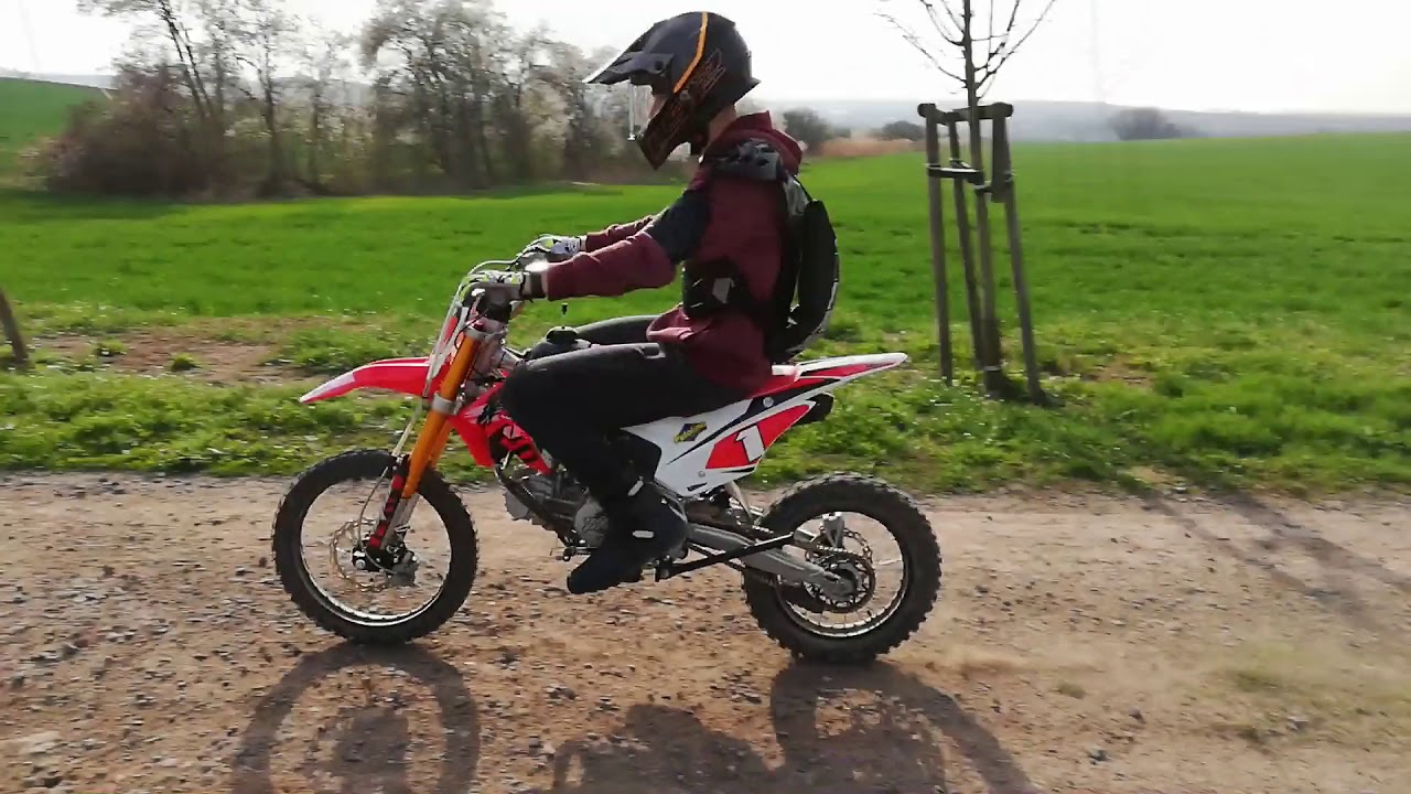 Pitbike wpb 155 race #1 - YouTube