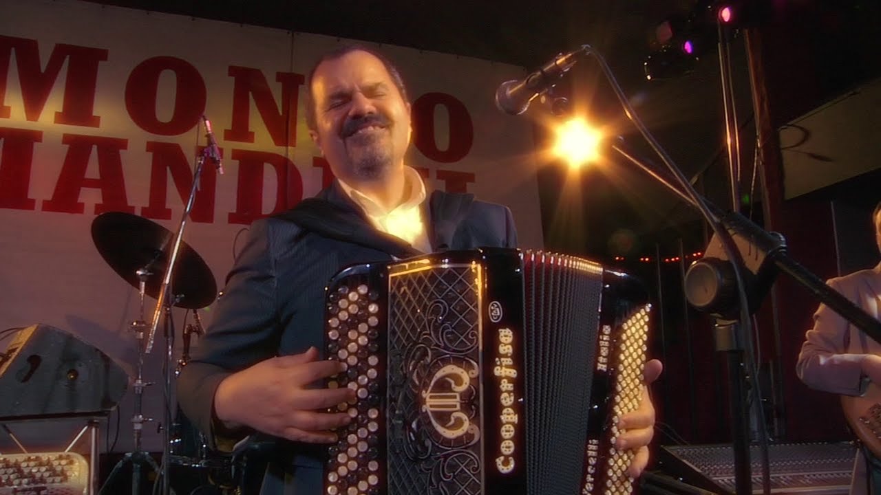 Edmondo Comandini - Il drago e la luna (Cumbia per fisarmonica) Video ...