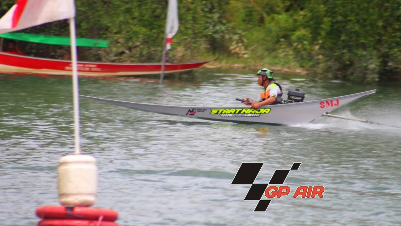 BALAP PERAHU FINAL RACE SARIJAYA SANGA-SANGA MESIN 500 CC - YouTube