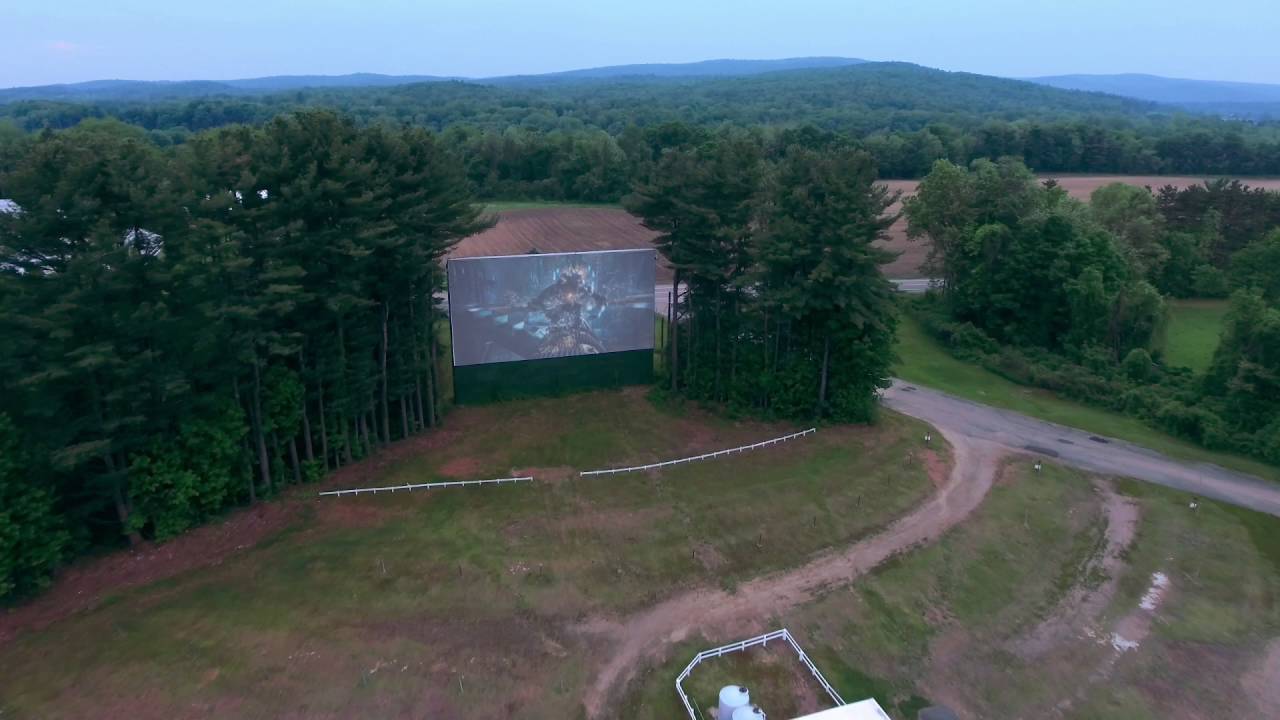Northfield Drive-In Theatre Memorial Weekend 2016 (Alice In Wonderland ...
