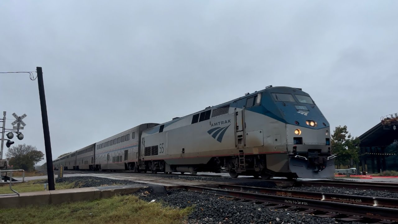 Amtrak P42DC 55 Leads Northbound Texas Eagle #22 Train In Buda, Texas ...