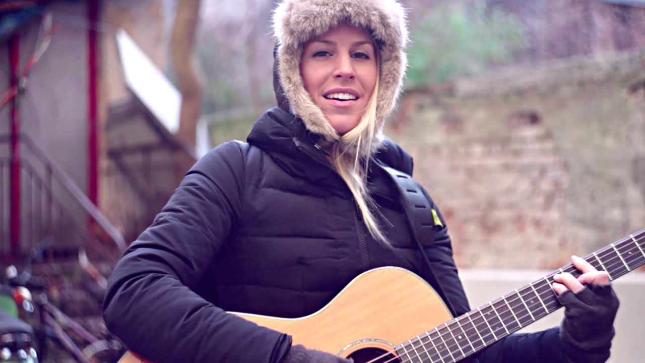 Coby Grant - Heartbeat ♫ Backyard Acoustics - YouTube