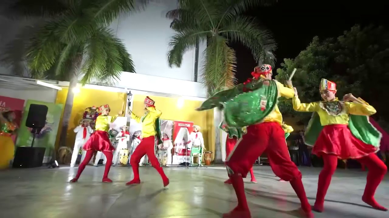 Rey Momo 2020 en #CarnavalEnUnesco - YouTube