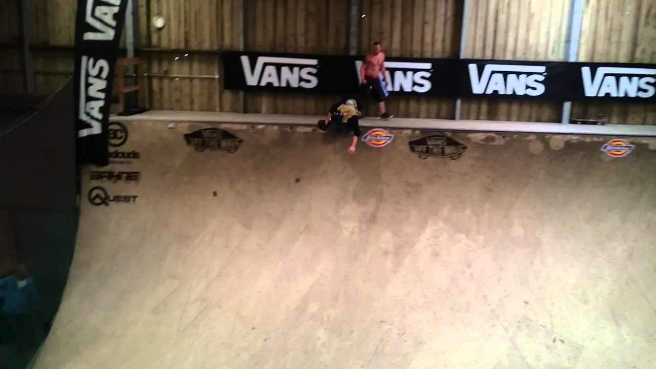 Mount Hawke vert attack with scuk 2015(10) - YouTube