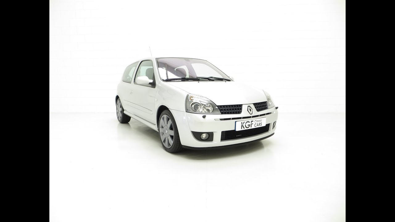 A Full Fat Clio Renaultsport 182 with Cup Suspension Pack and Cup ...