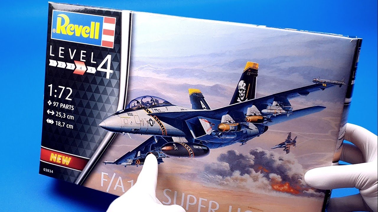 REVELL F/A-18F SUPER HORNET 1/72 Review - YouTube