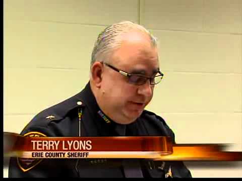 Vigil for Sandusky officer Andrew Dunn - YouTube