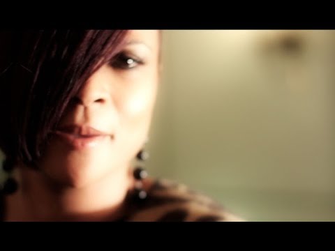 Gabrielle sings Say Goodbye | live & acoustic (The Holy Moly Sessions)