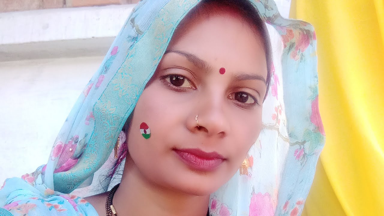 Deepa kushwaha official लाइव है! - YouTube