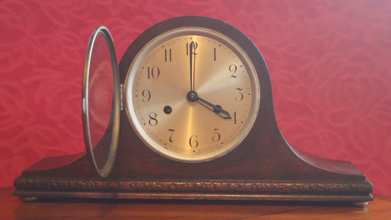 Vintage English 'Coronet' 8-Day Striking Mantel Clock - YouTube